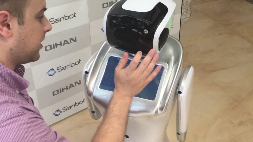 I robot ci aiutano a combattere il Covid-19 – Enkey Magazine